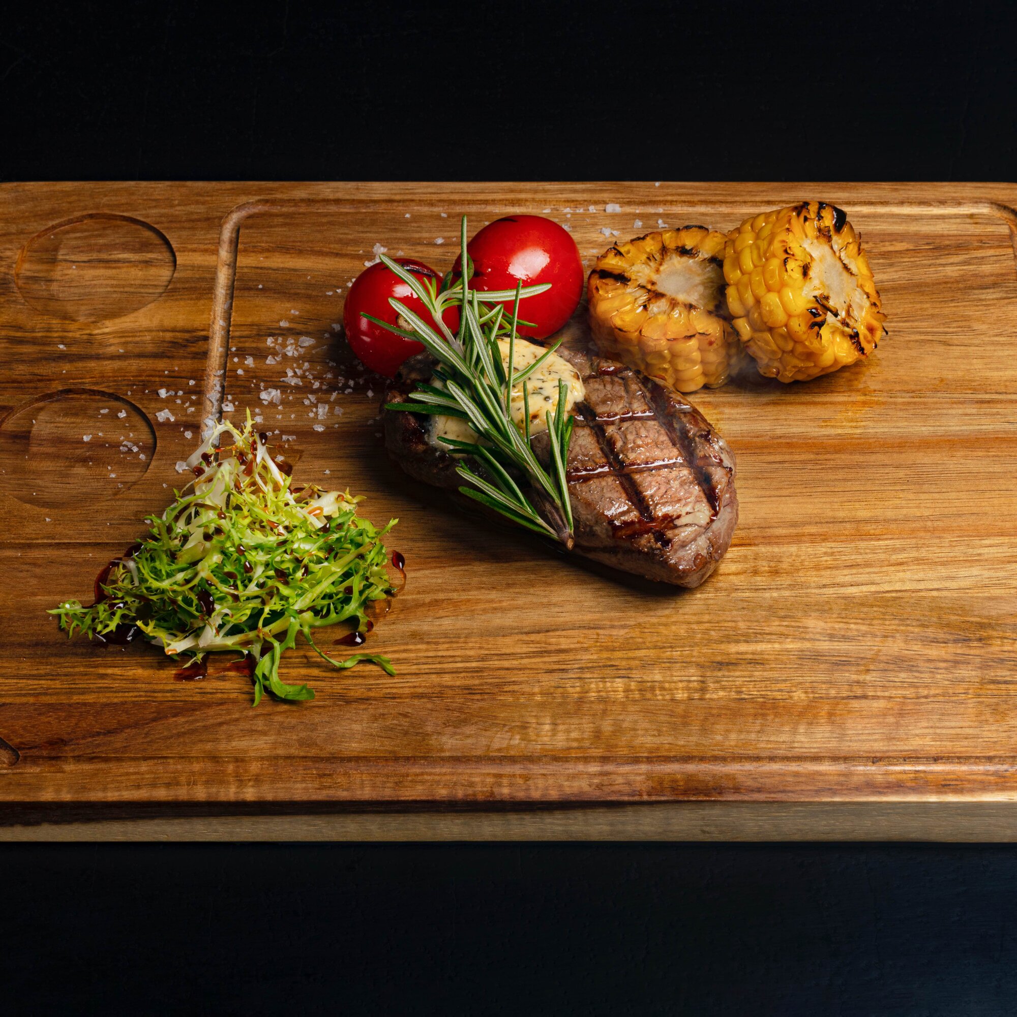 Speisekarte Upper Grill & Bar in Berlin